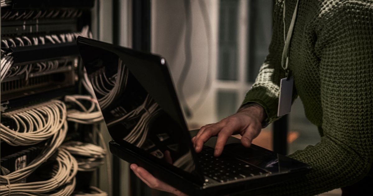 Sunucu (Server) Nedir? Türleri Nelerdir? - ikas